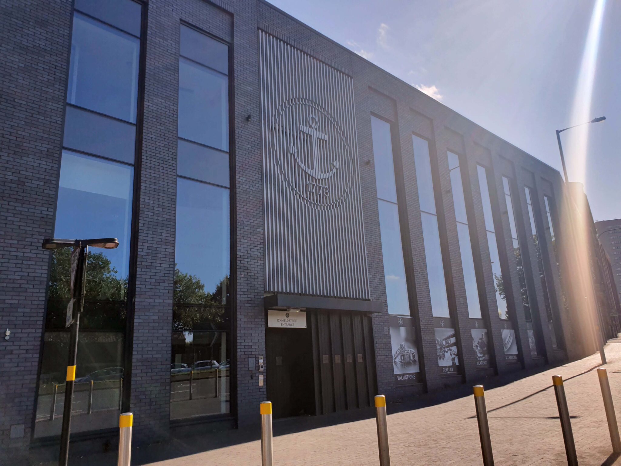 Jewellery Making - British Academy of Jewellery