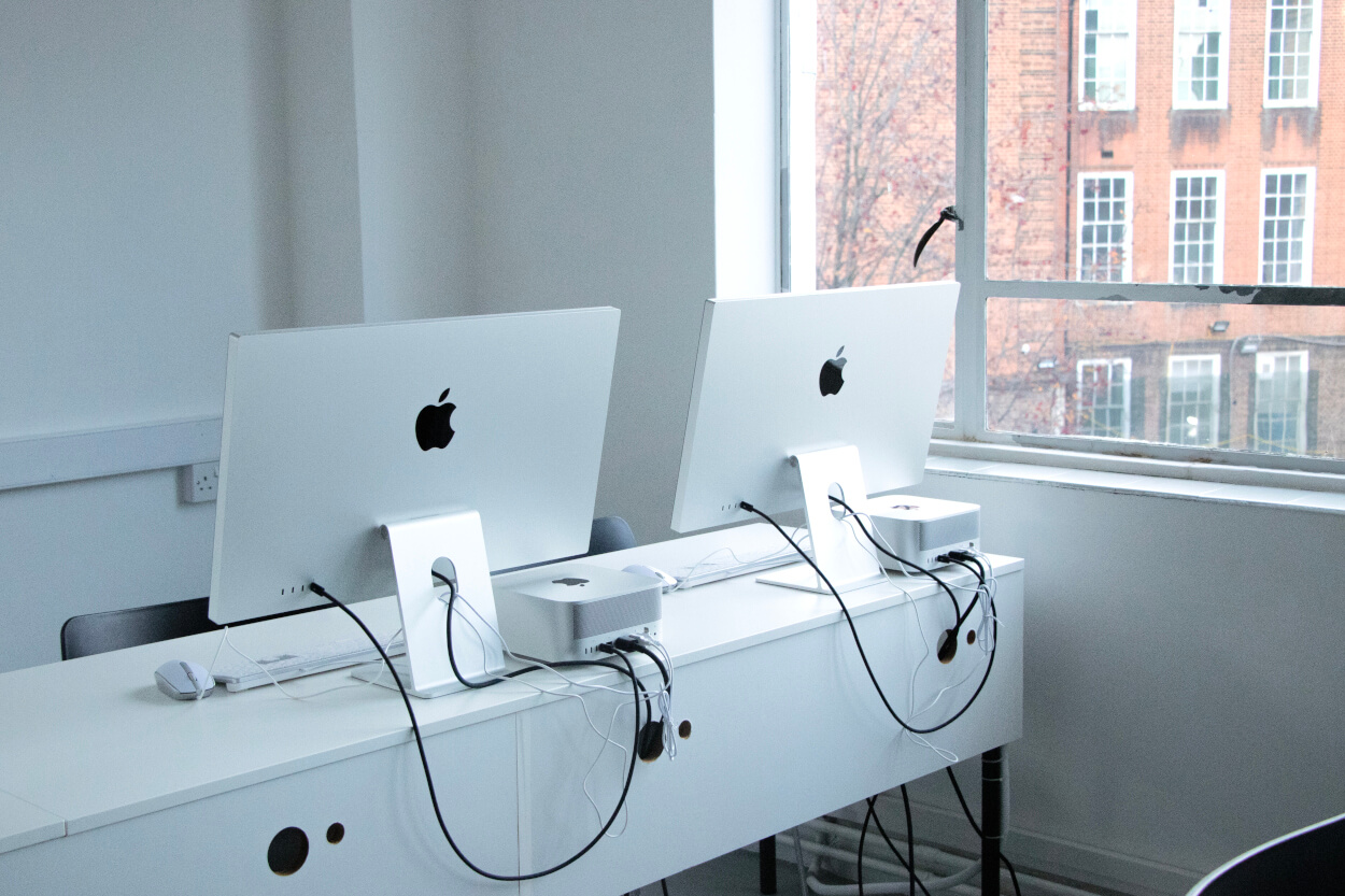 London jewellery course - London, Euston Campus - British Academy of ...